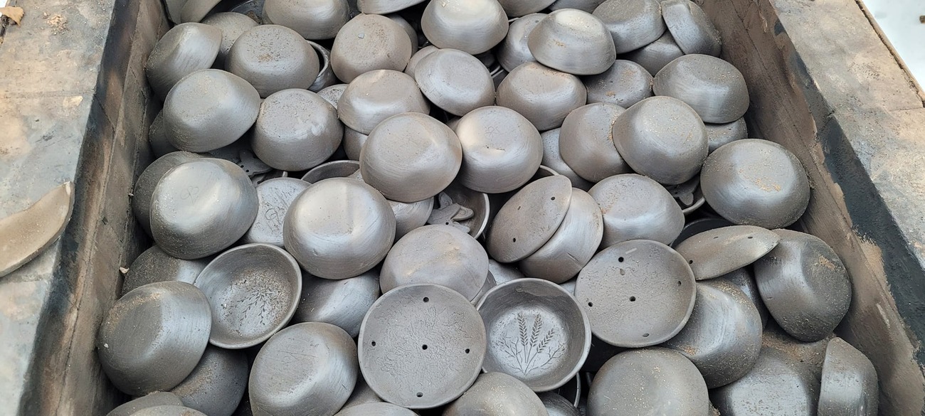 Jaunums! Melnās keramikas ceplis "Velniņi" : visitaizkraukle.lv